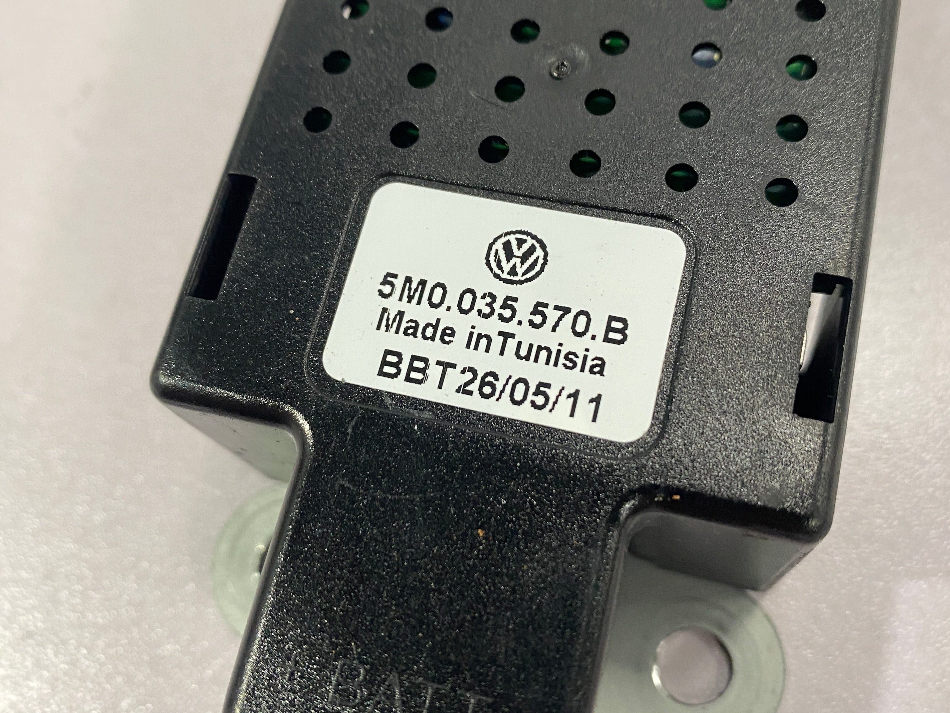 Volkswagen Golf GTI Radio amplifier MK6 2010 | Torque Motors