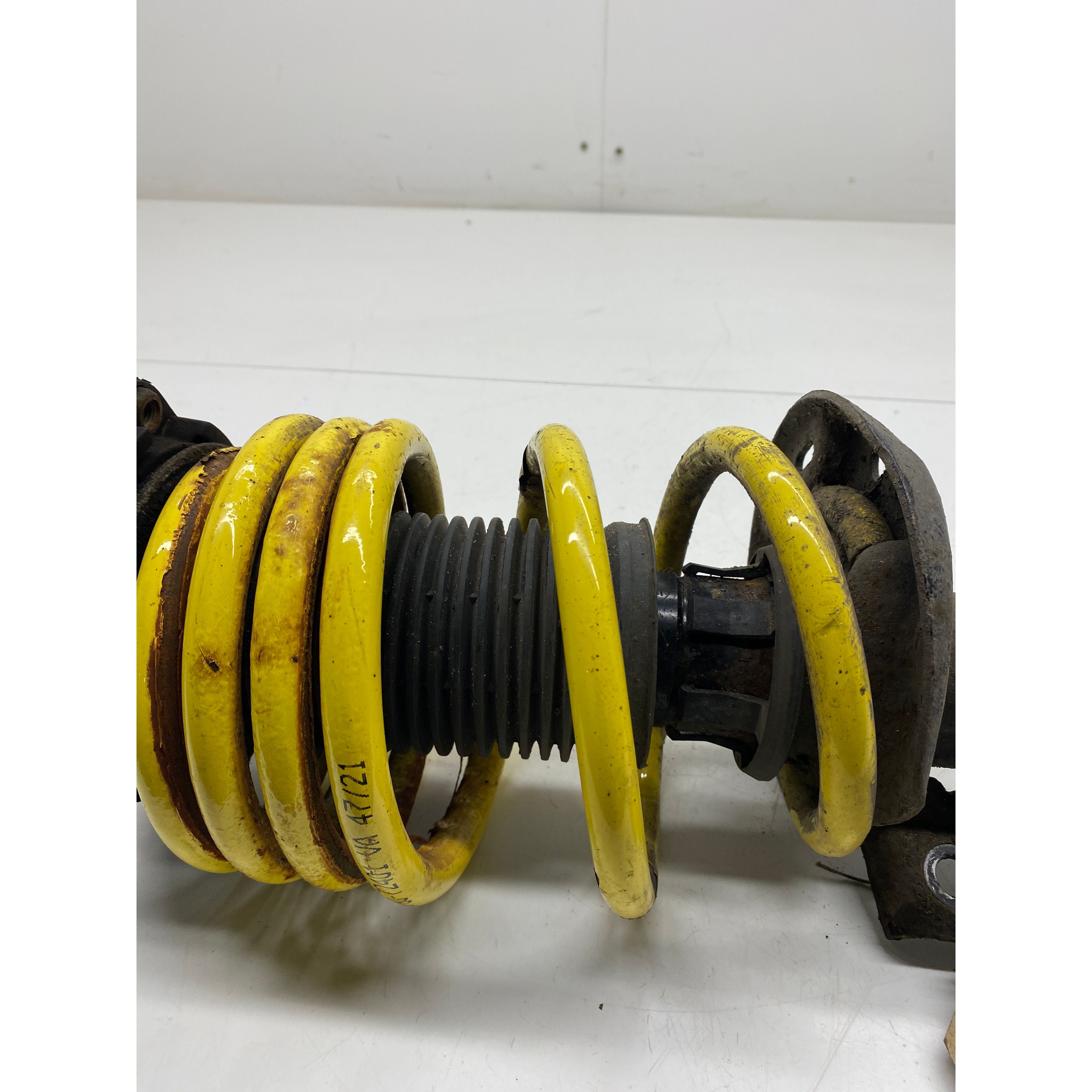 Audi S3 Shock absorber front right apex spring 8P 2007 | Torque Motors