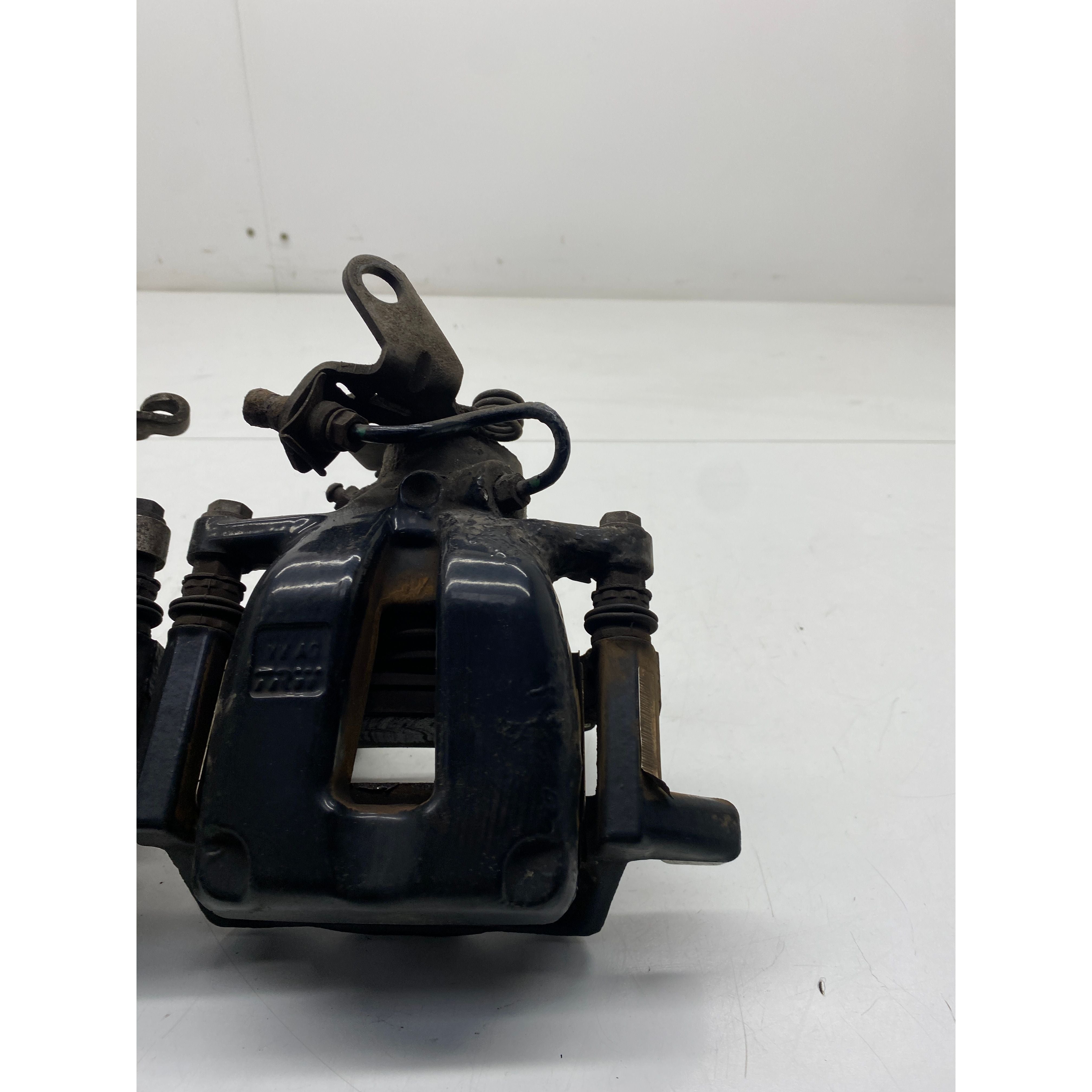 Audi S3 Brake calipers rear pair 8P 2007 | Torque Motors