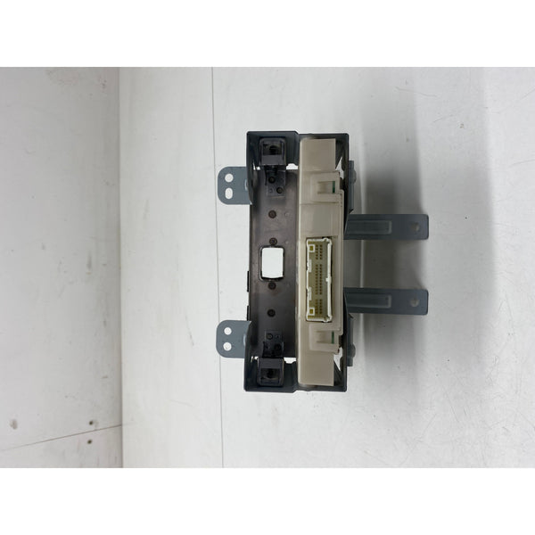 Nissan R35 Air conditioner control module GTR GT-R 2012 | Torque Motors
