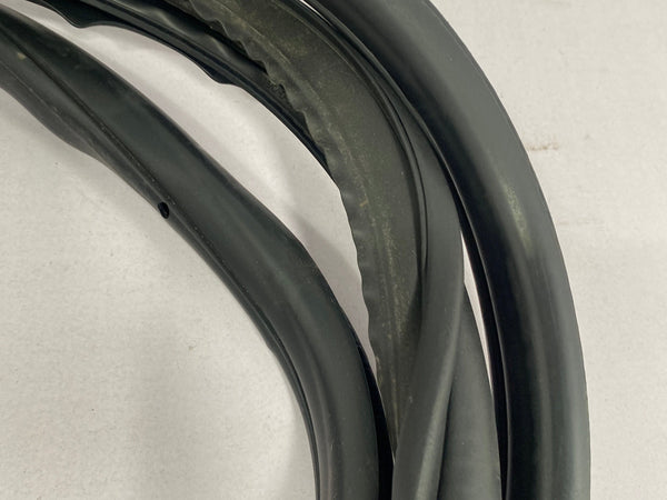 BMW M235i door rubber seal sill trim right 153105 2 Series 2015 ...