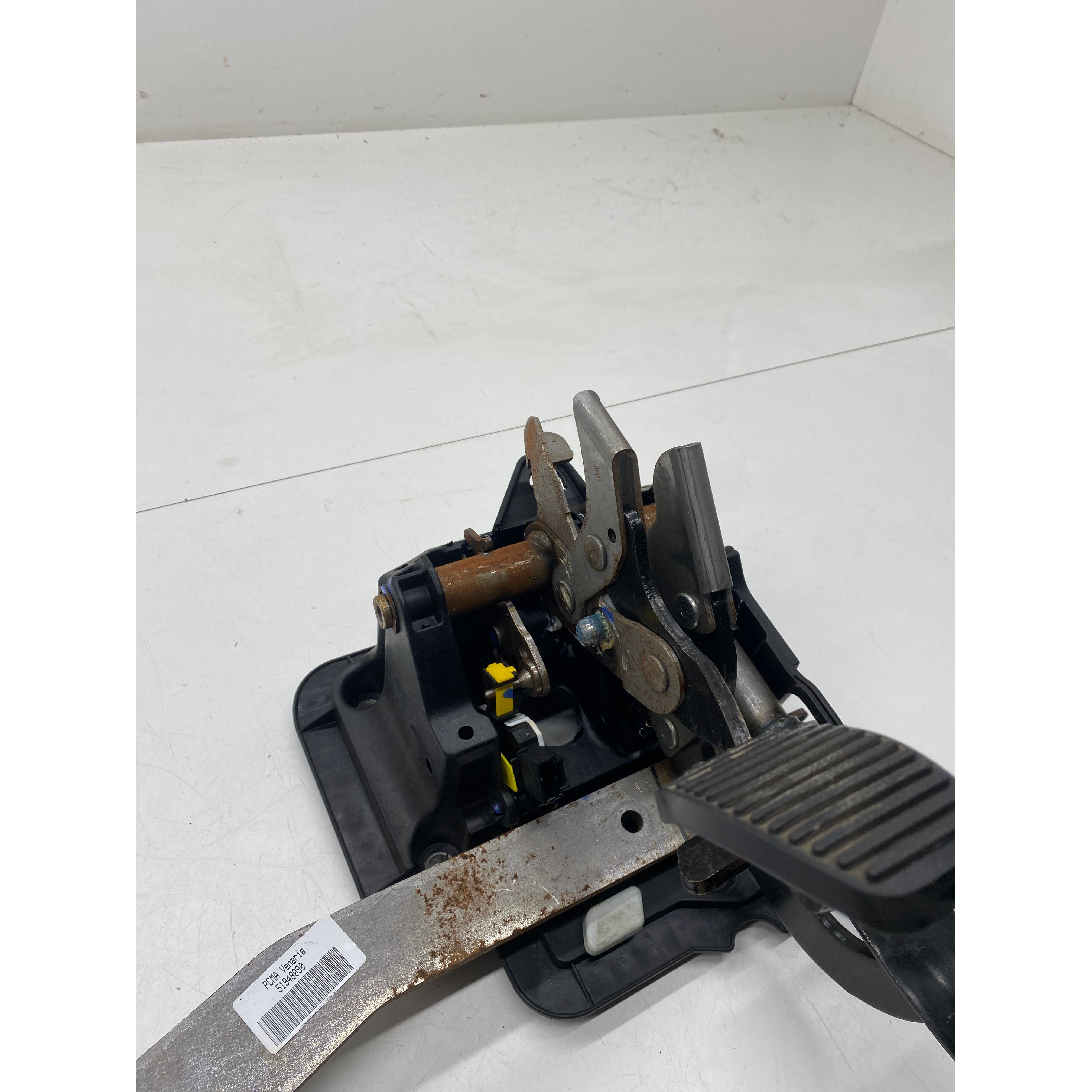 Fiat 500 Pedal box Abarth 595 2017 | Torque Motors