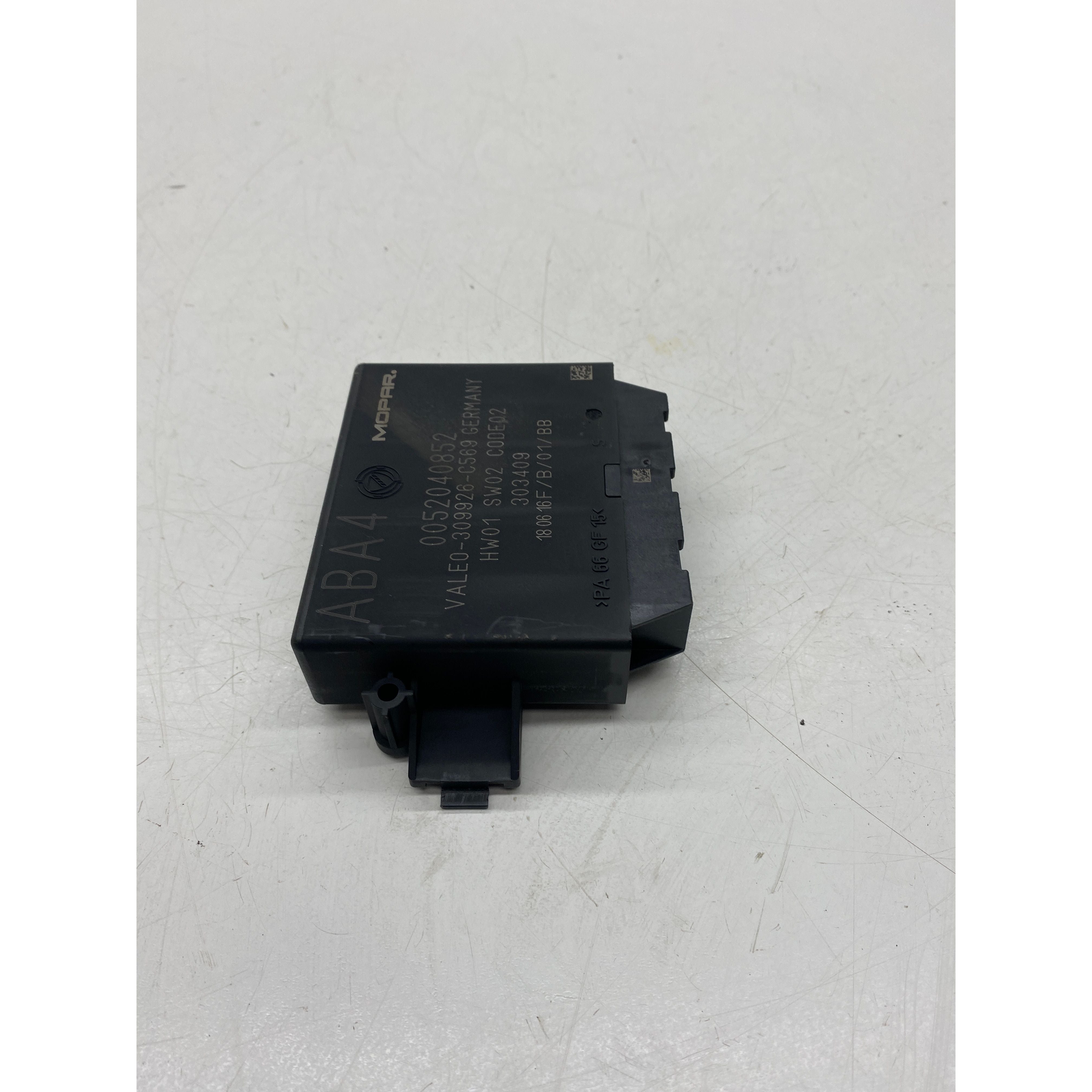 Fiat 500 Parking sensor control module Abarth 595 2017 | Torque Motors