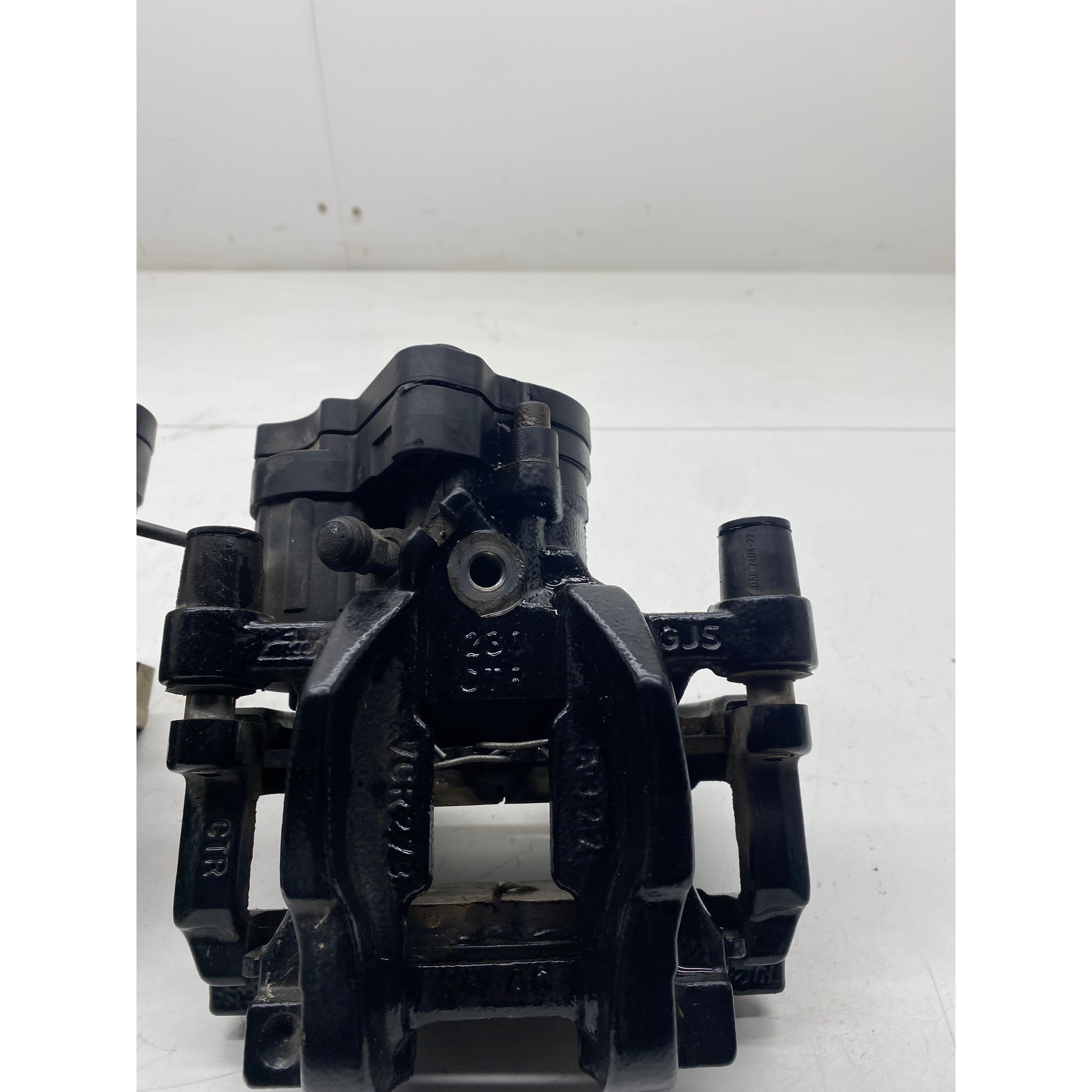 Audi TTRS Brake calipers rear pair 2020 MK3 | Torque Motors