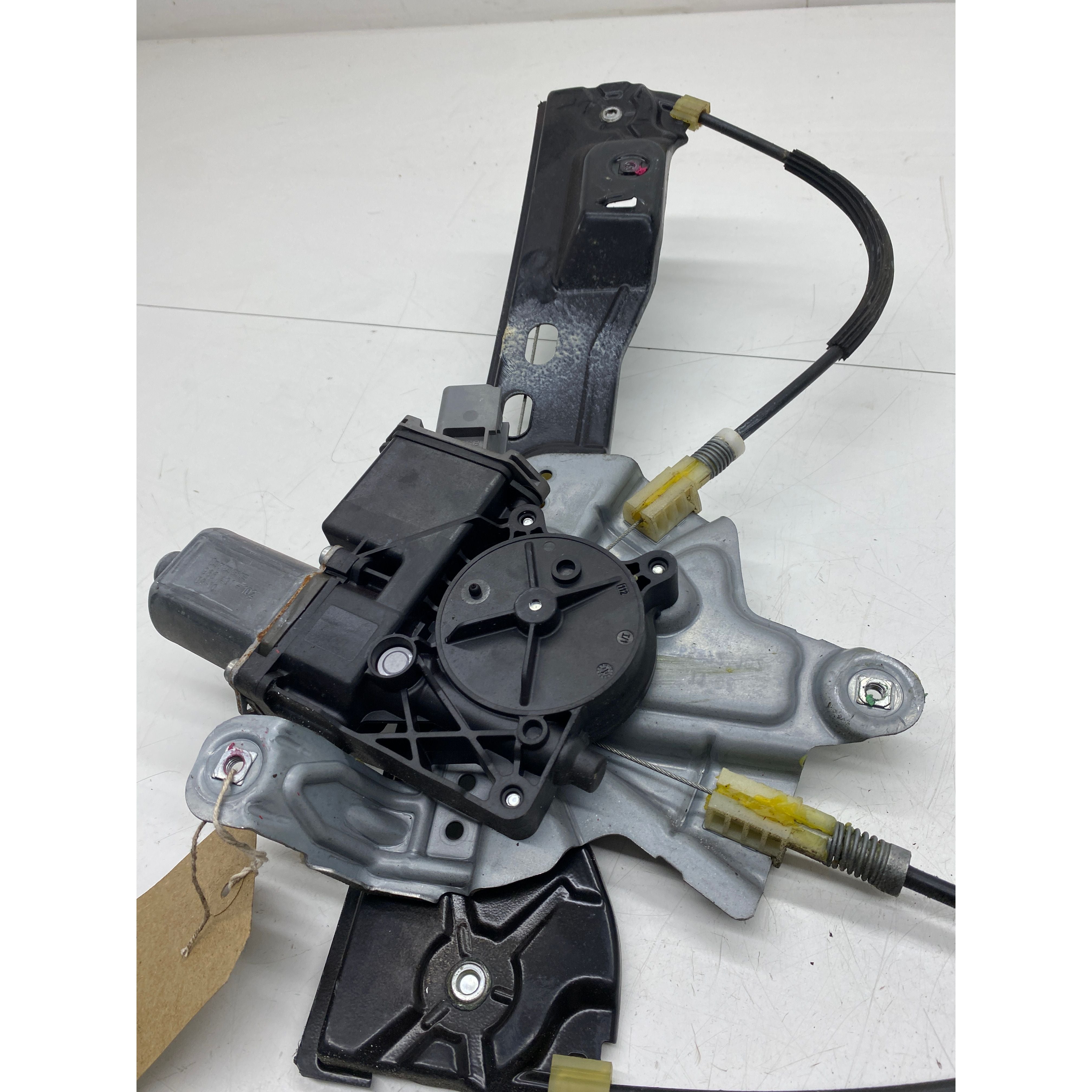 Vauxhall Insignia Door lock front left VXR 2009 | Torque Motors