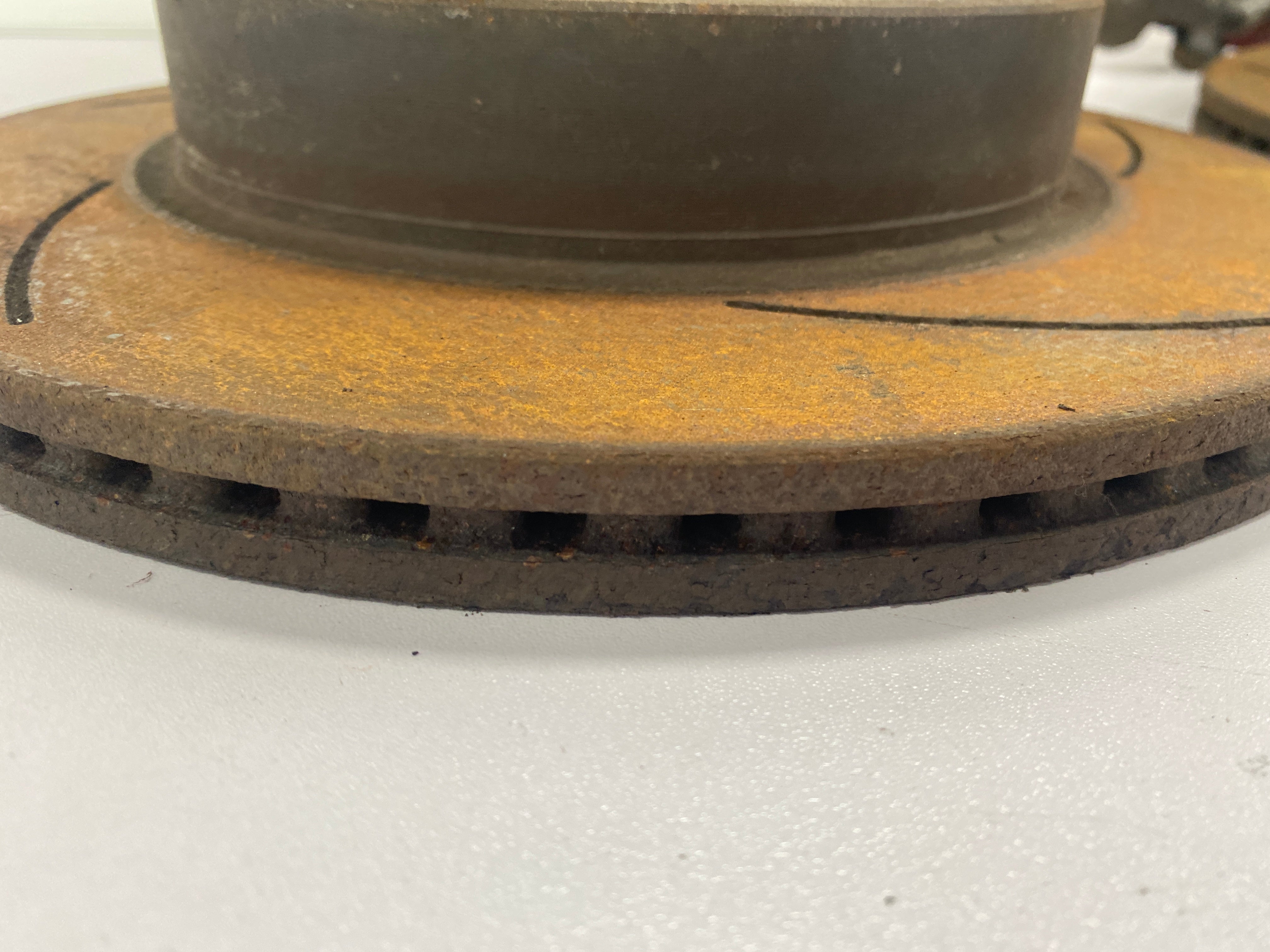 Toyota Yaris GR Brake calipers & discs rear 2021 | Torque Motors