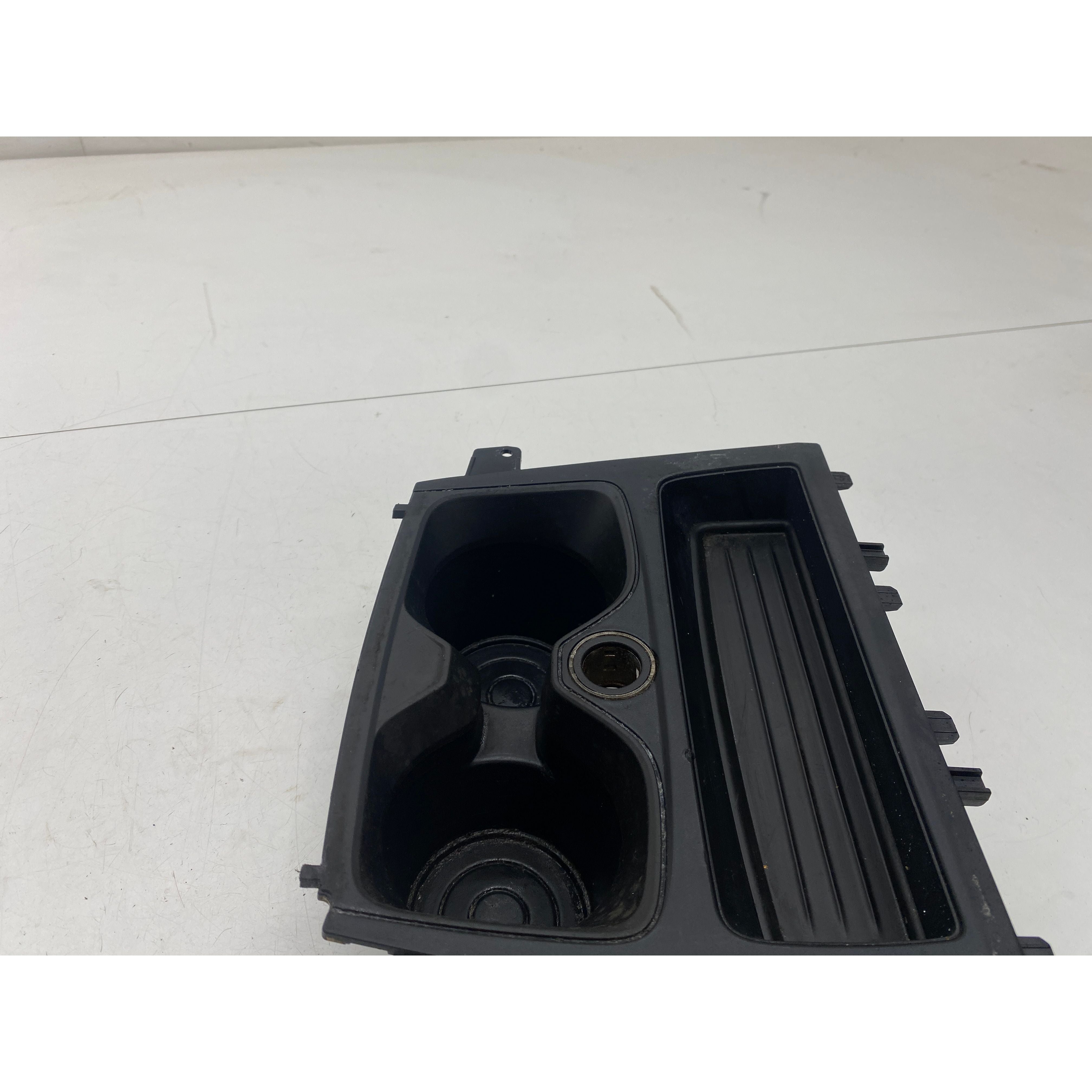 BMW M140i Centre console cup holders 1 Series 2016 F20 | Torque Motors