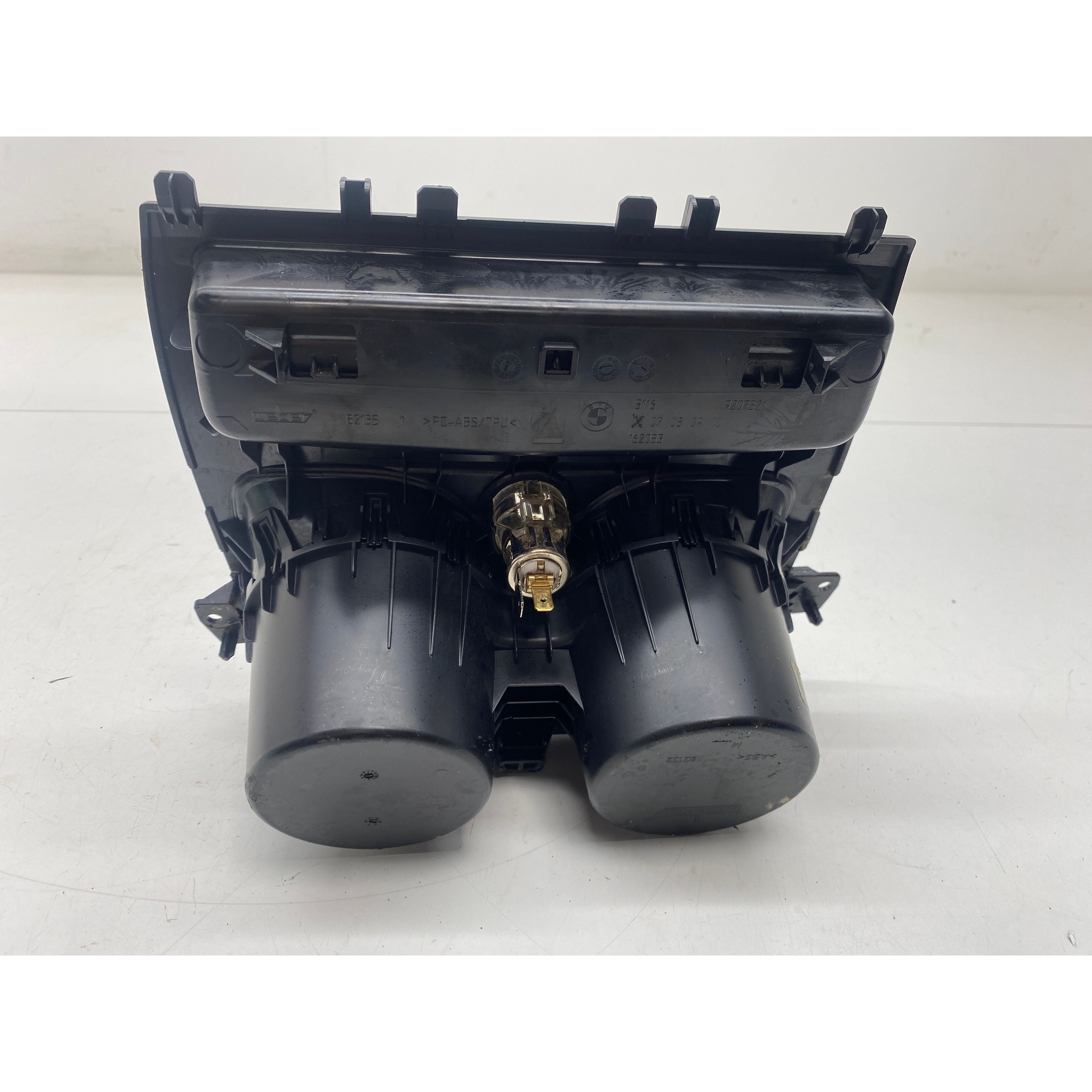 BMW M140i Centre console cup holders 1 Series 2016 F20 | Torque Motors