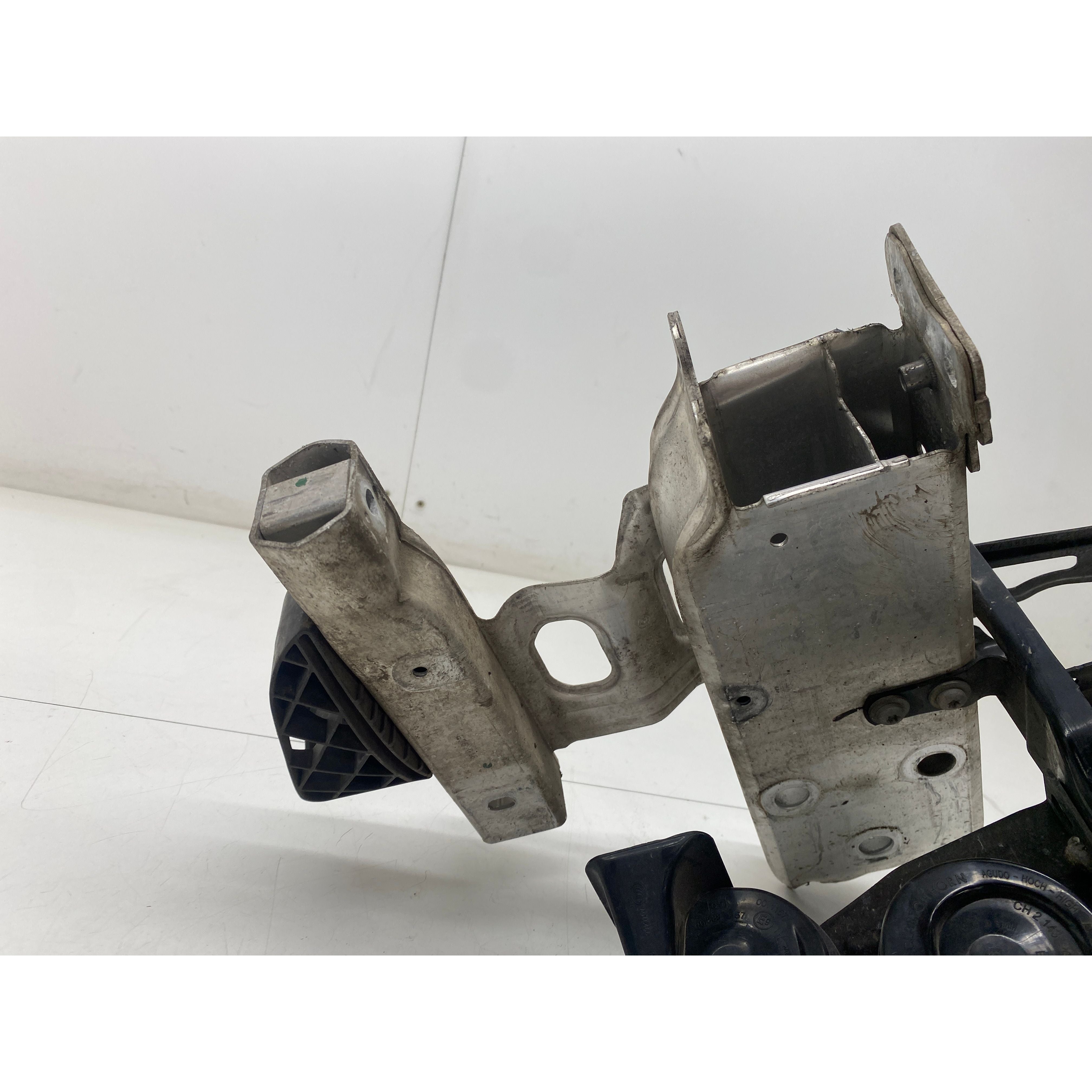 BMW M140i Crash bar support bracket passenger left 1 Series 2016 F20 ...