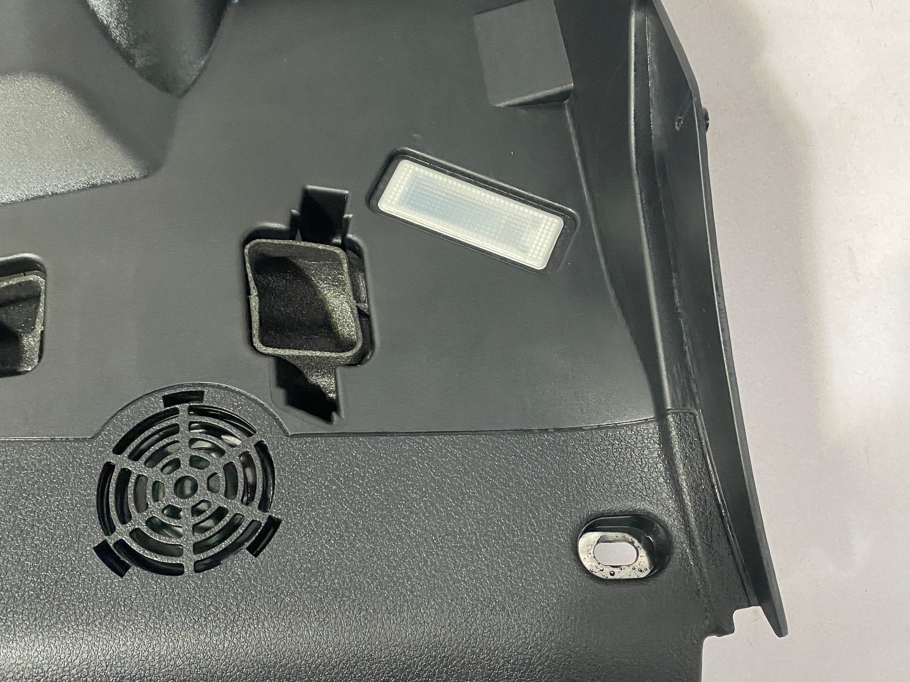 BMW M5 F10 Dash dashboard lower cover right 2011 5 Series | Torque Motors