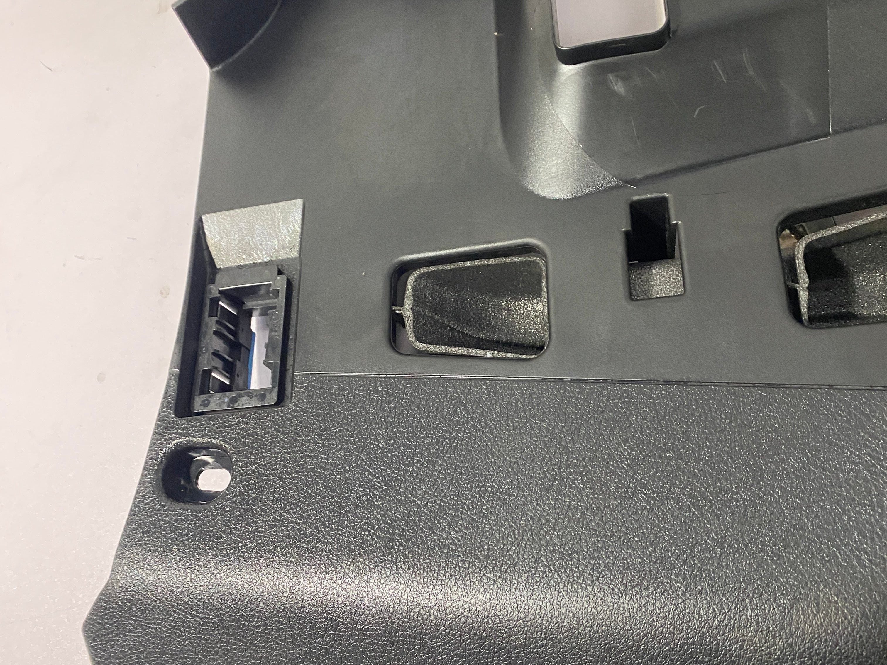 BMW M5 F10 Dash dashboard lower cover right 2011 5 Series | Torque Motors