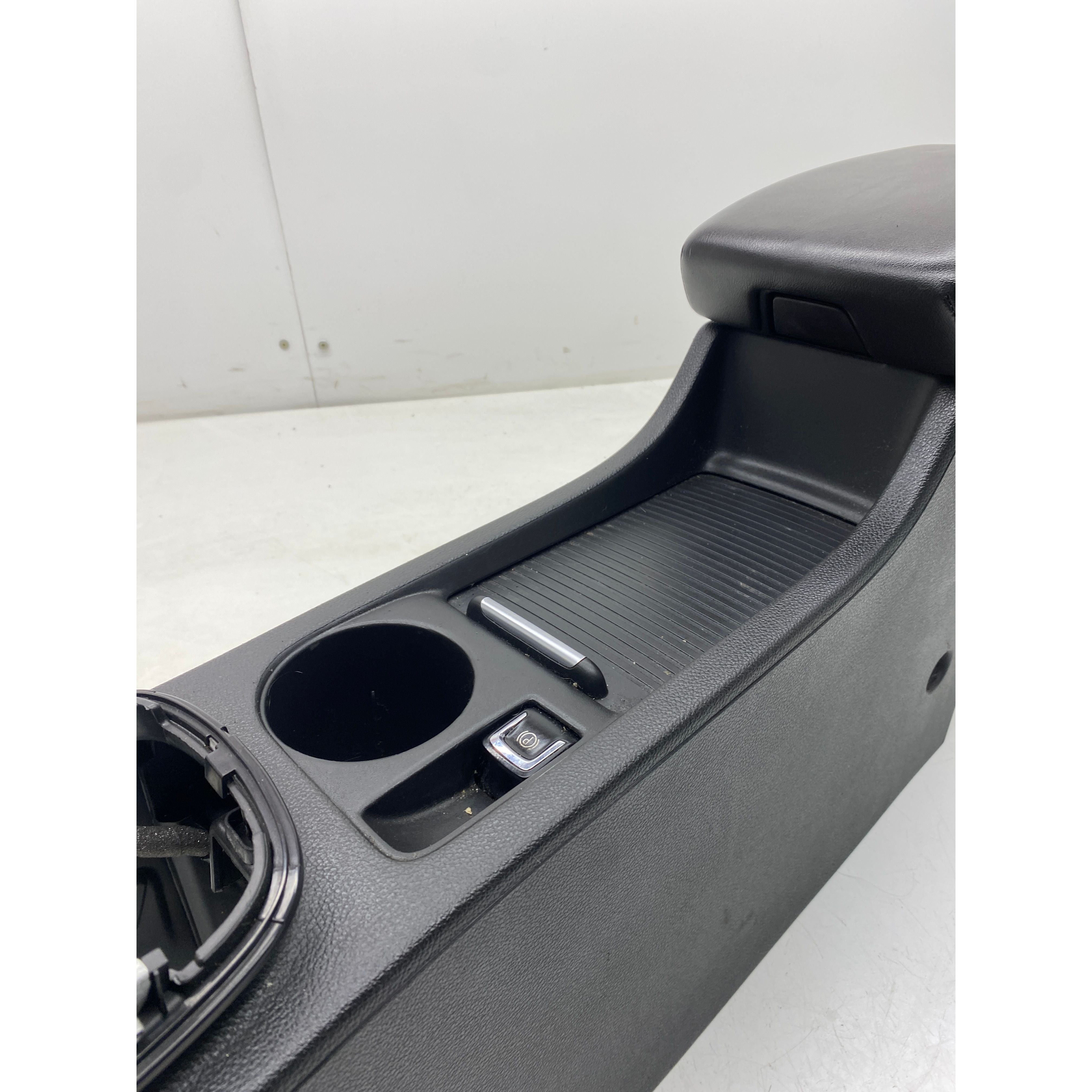 Astra J VXR Centre console arm rest GTC MK6 2013 | Torque Motors