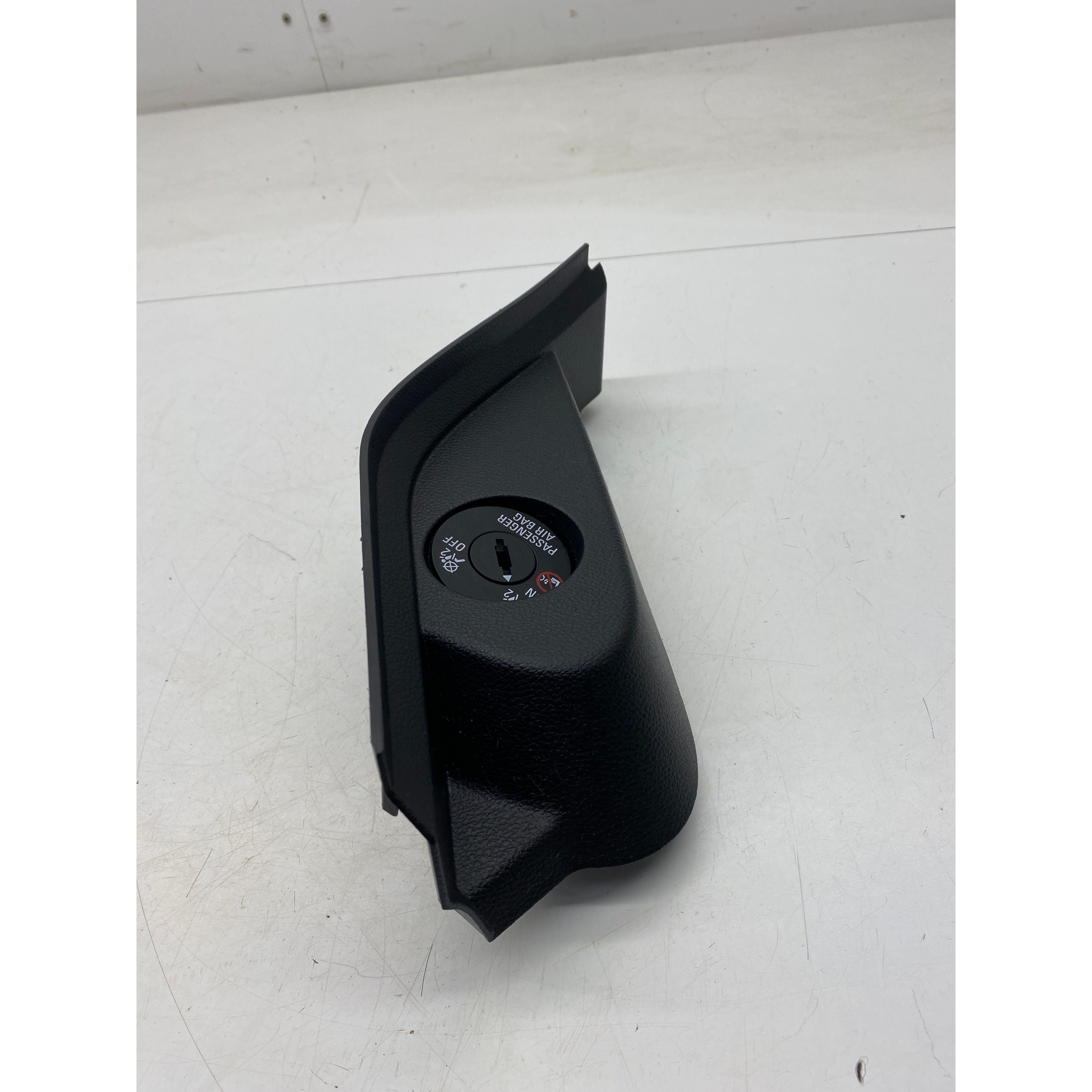 Astra J VXR Dash end trim cover right GTC MK6 2013 | Torque Motors