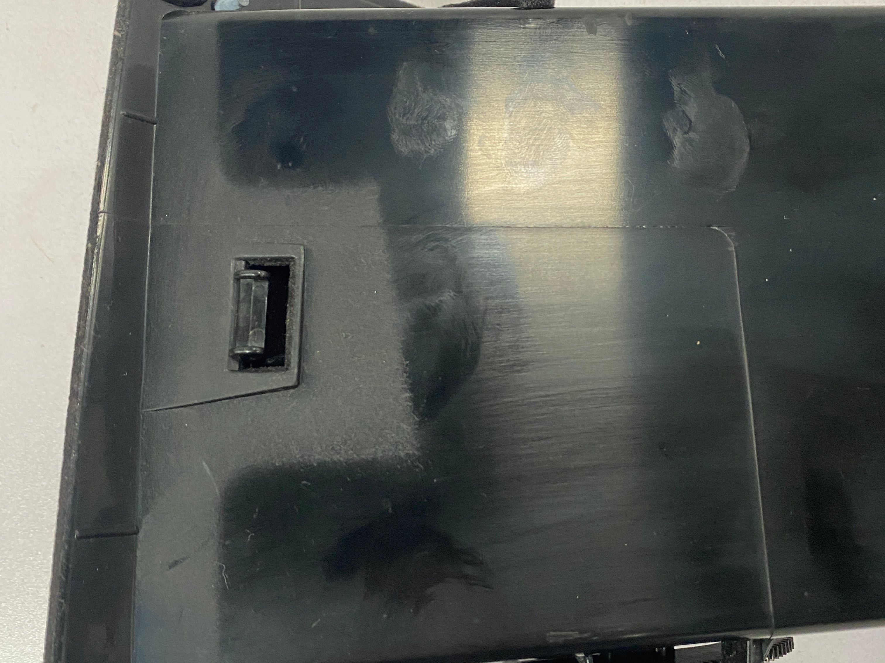 BMW M5 F10 Glove box 2011 5 Series | Torque Motors