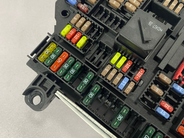 BMW M5 F10 Fuse box 2011 5 Series | Torque Motors