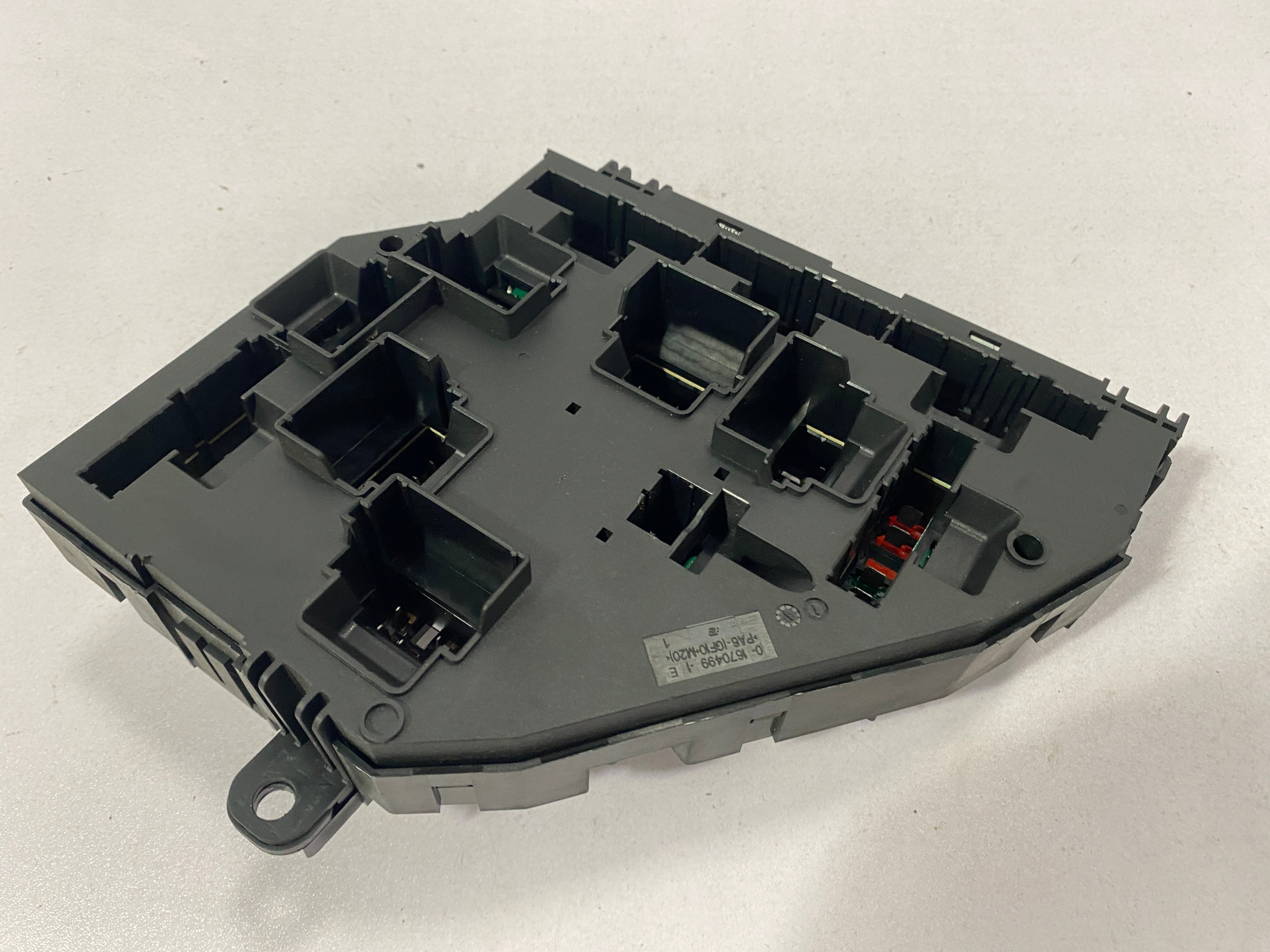 BMW M5 F10 Fuse box 2011 5 Series | Torque Motors