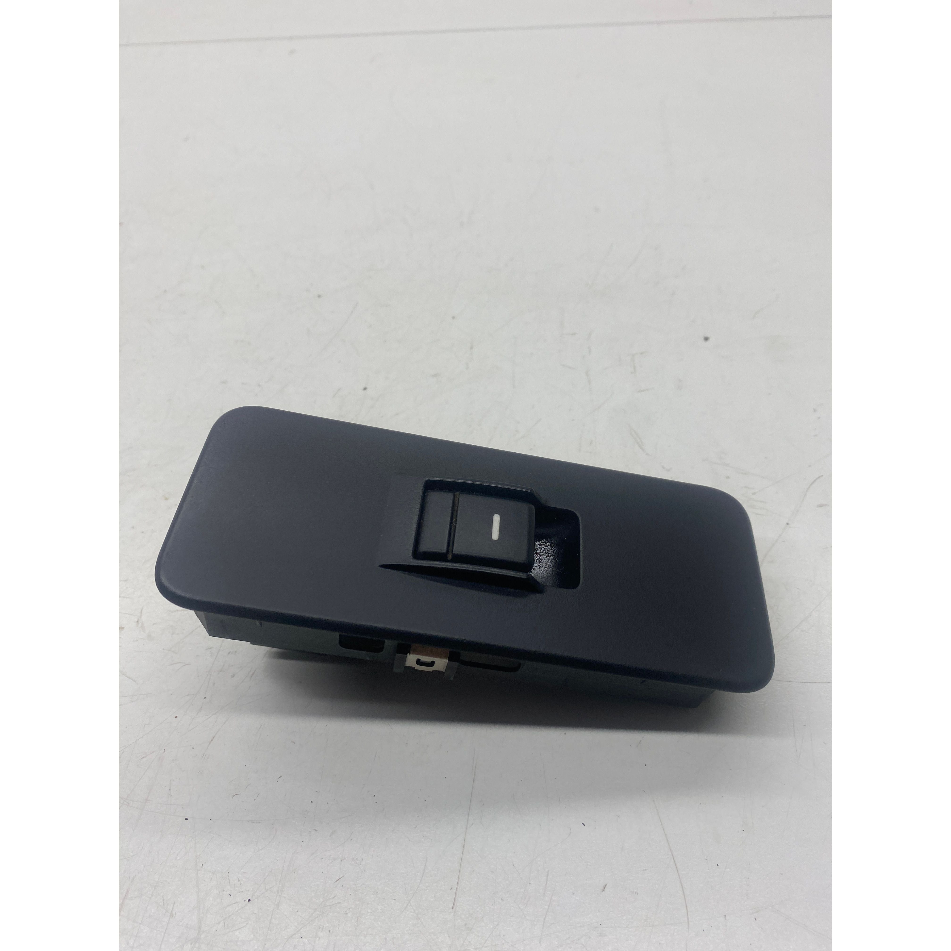 Range rover Window switch rear right drivers 2006 Land Rover | Torque ...