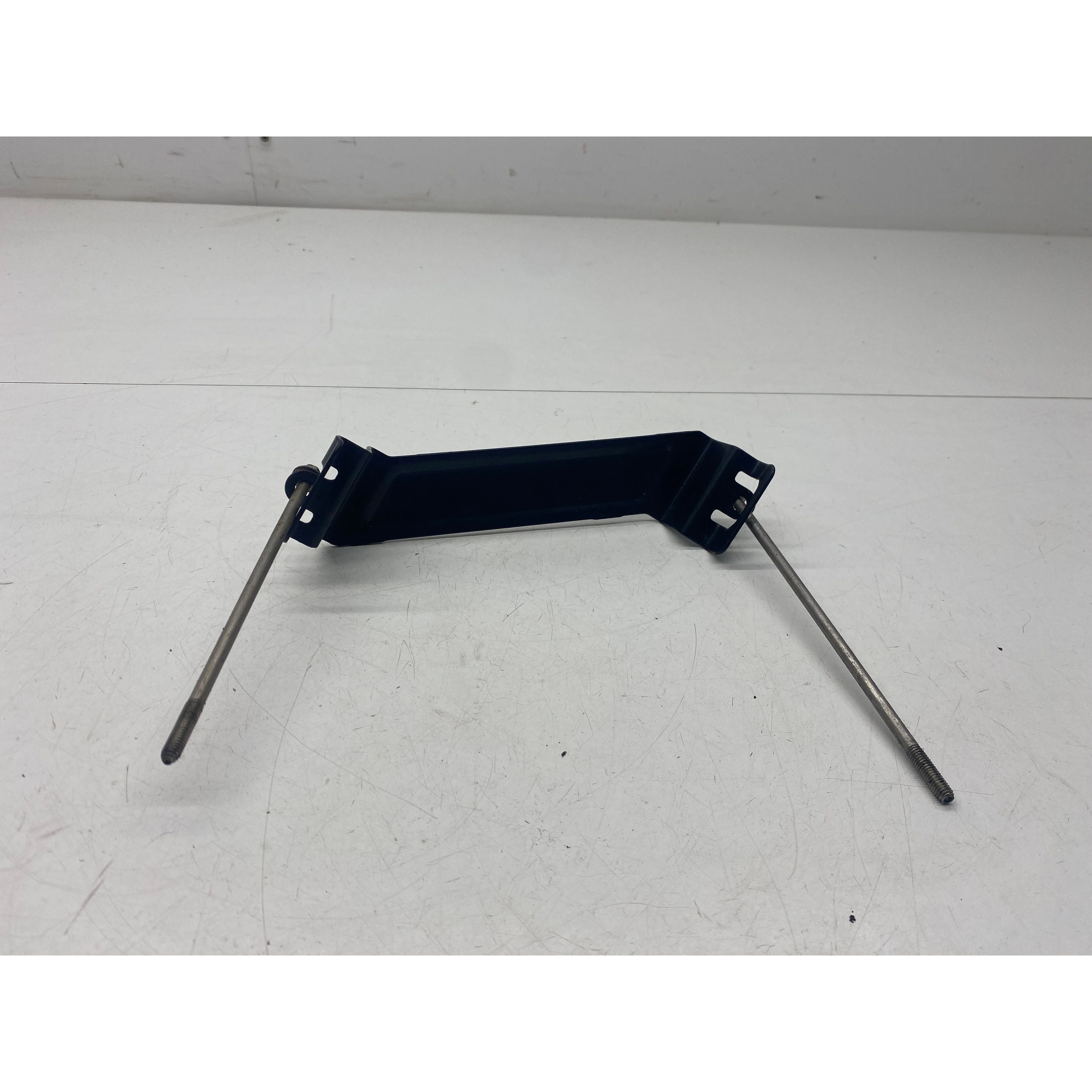 Range rover battery clamp 2006 Land Rover | Torque Motors