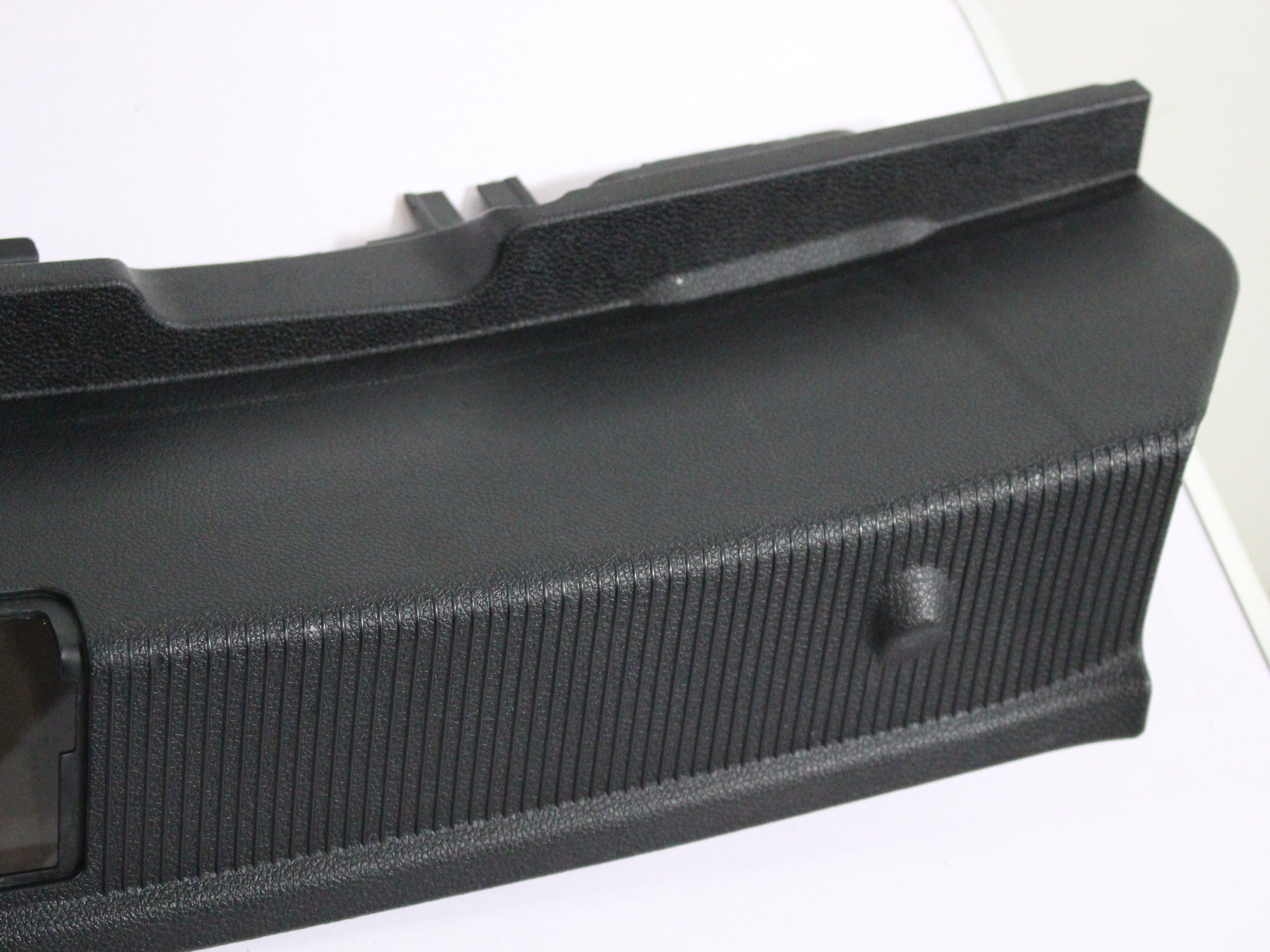 Mercedes C63 Boot trim latch panel A2046900825 W204 AMG 2014 | Torque ...