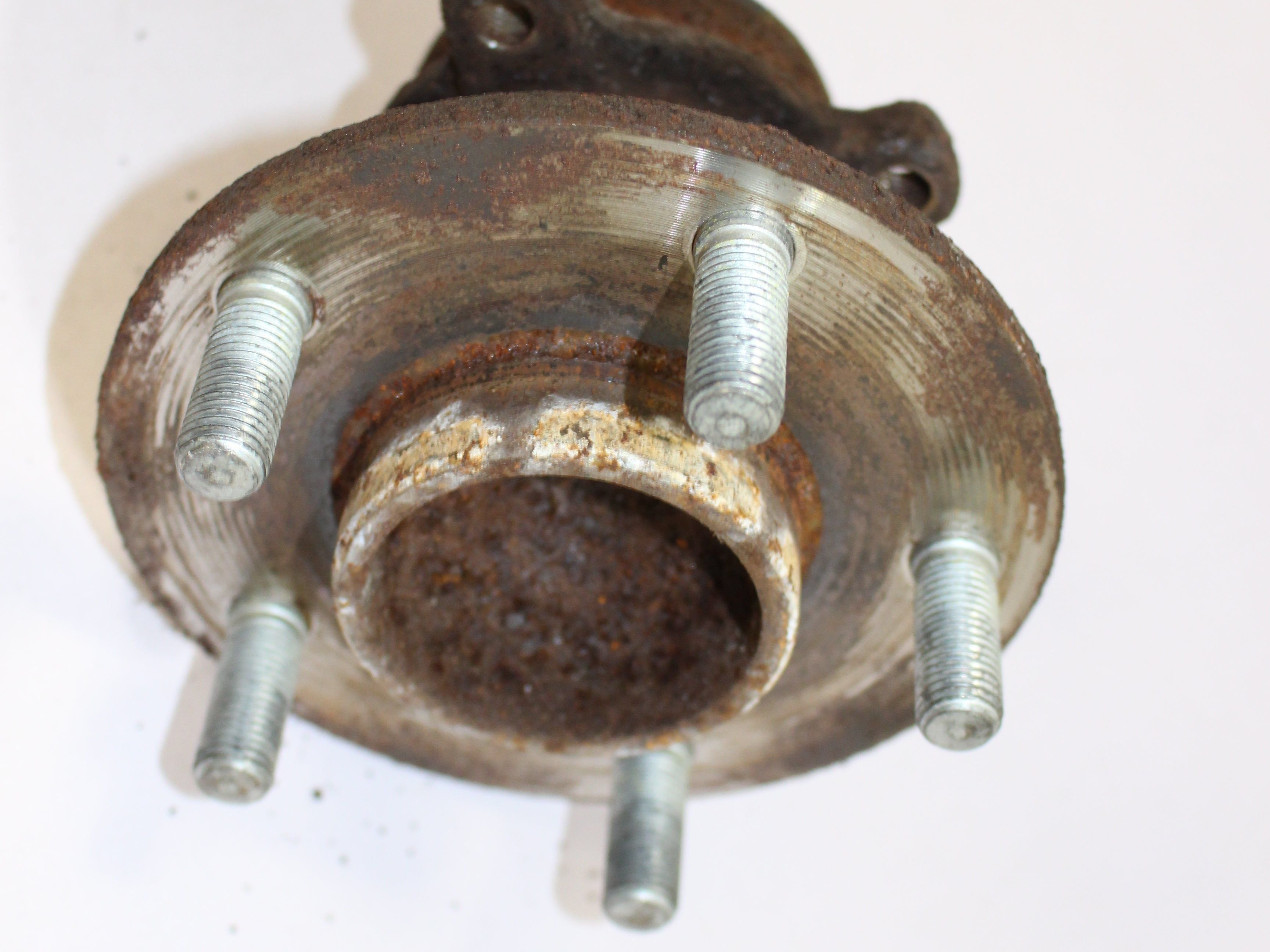 Ford Focus ST MK2 Rear hub | Torque Motors