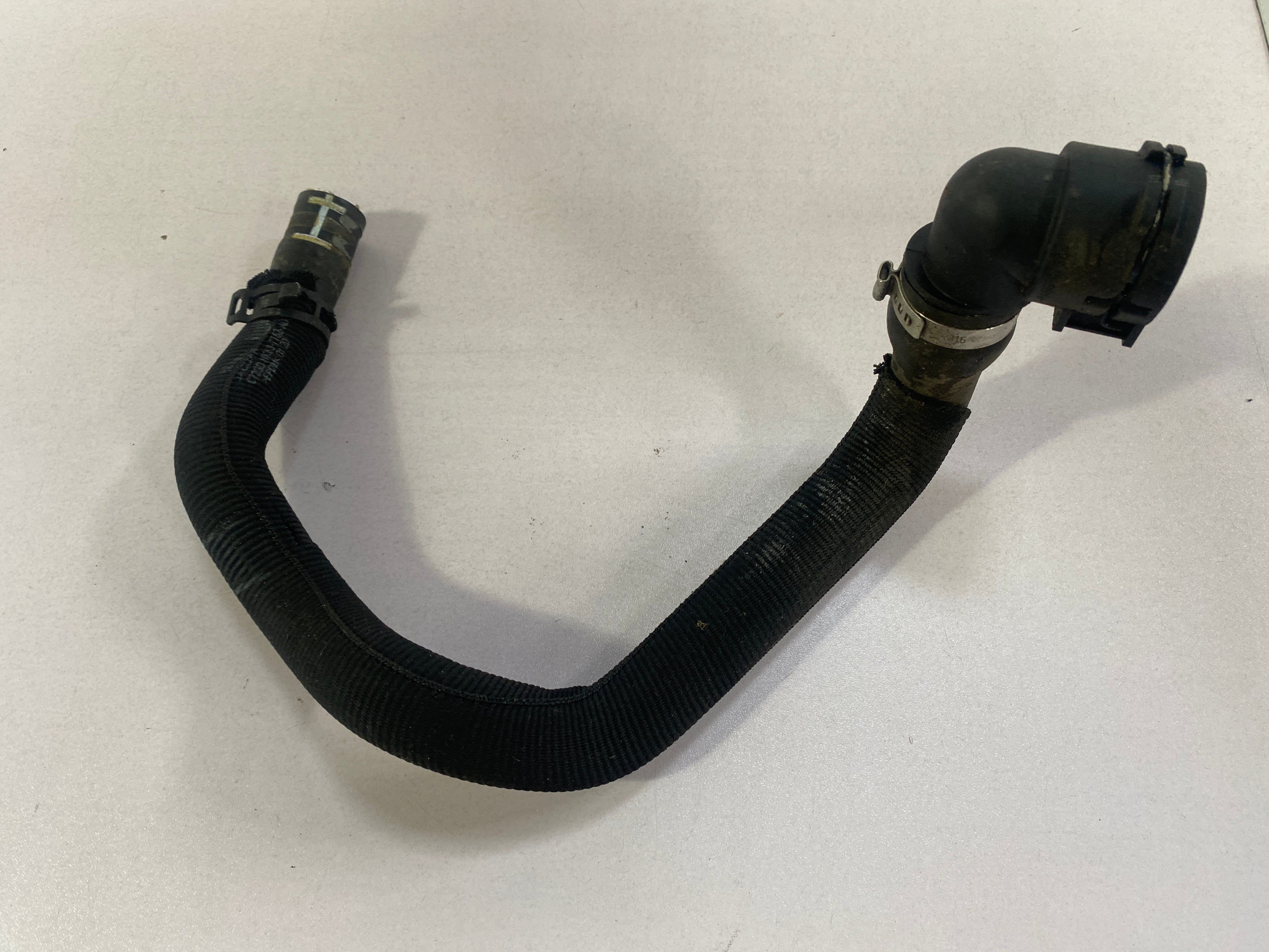 Range rover Velar Water coolant pipe 2020 D180 R Dynamic | Torque Motors