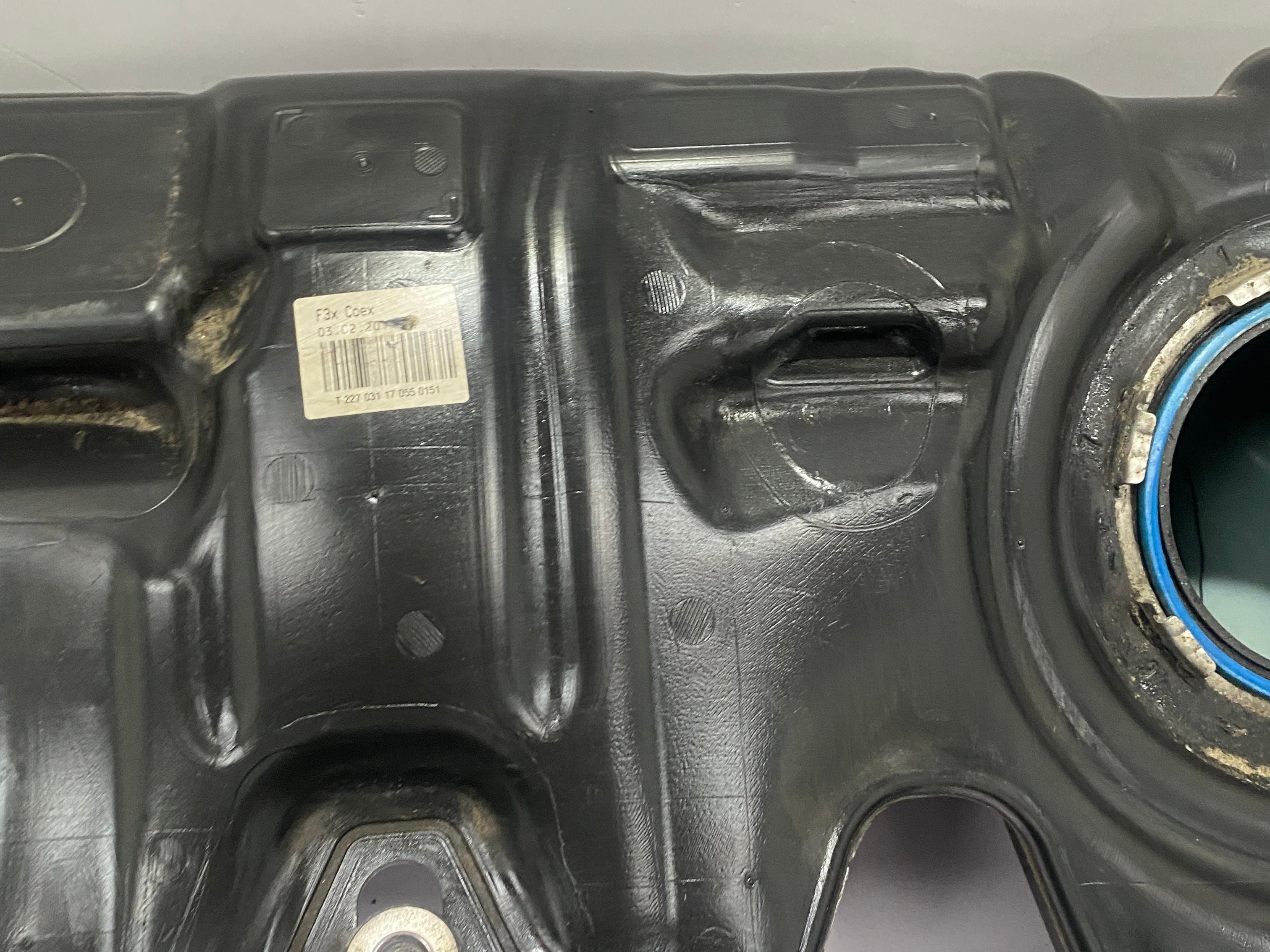BMW M4 Fuel petrol tank F82 2017 | Torque Motors