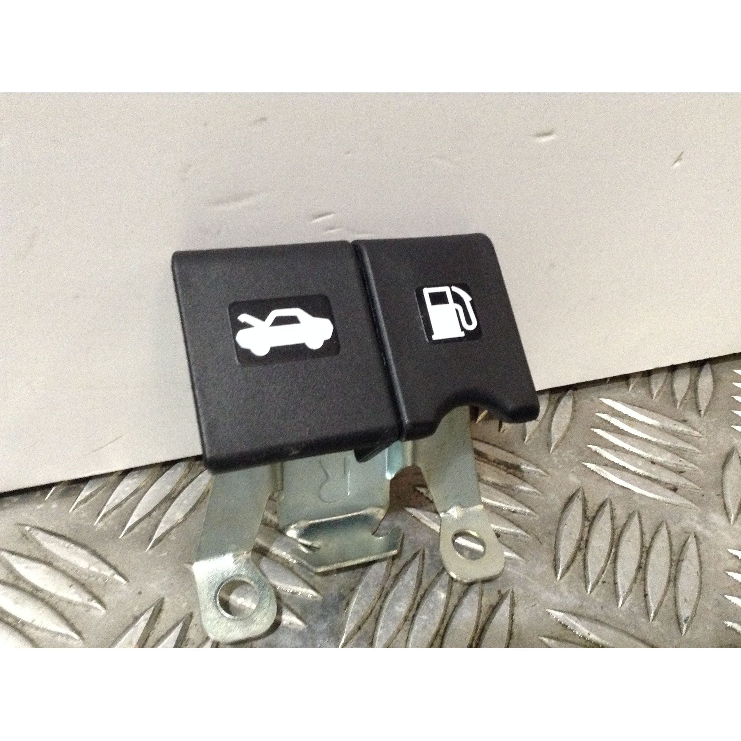 Nissan Juke Nismo Rs Bonnet & Petrol cap release latch | Torque Motors