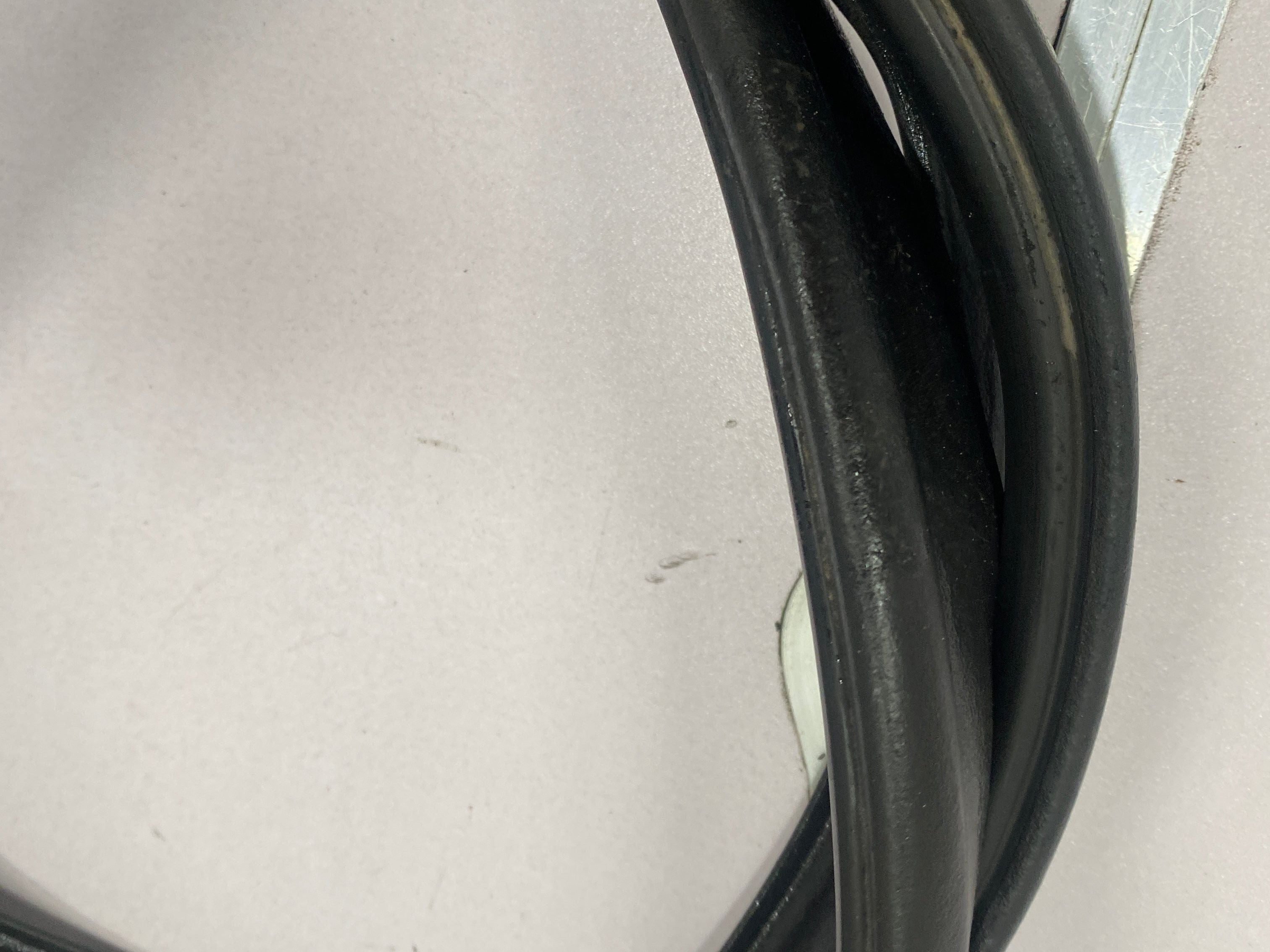 BMW M4 scuttle rubber seal F82 2017 | Torque Motors