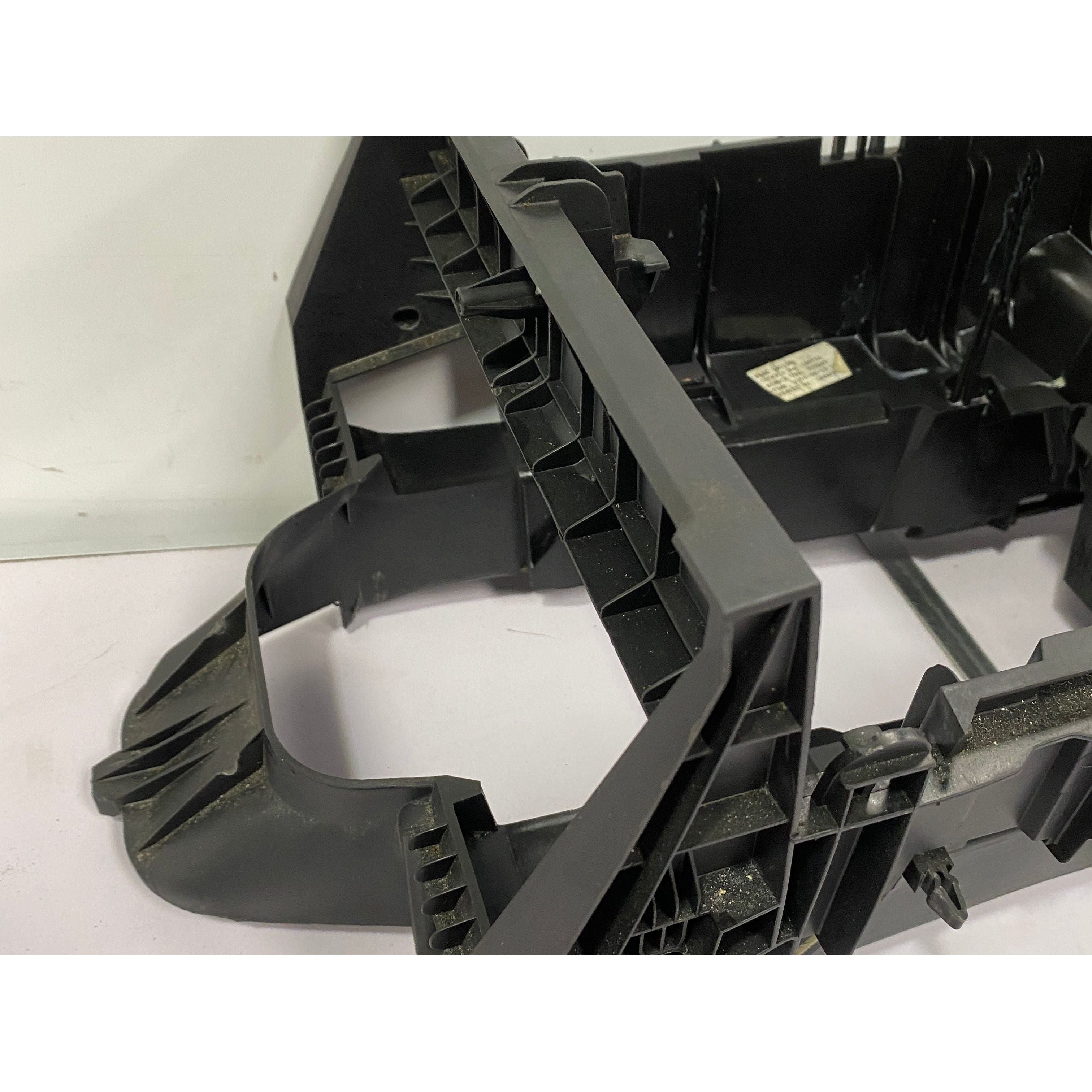 Range rover sport centre console arm rest frame housing 2006 L320 ...